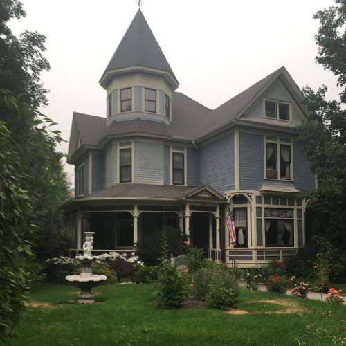 My Love of the Victorian Farmhouse Style - Victorian Lane Farms