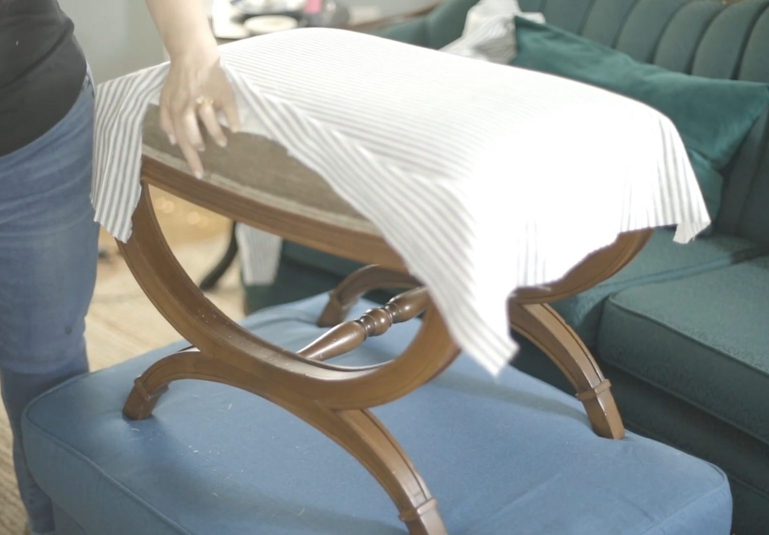 Quick Tutorial on How to Reupholster a Footstool - Victorian Lane Farms