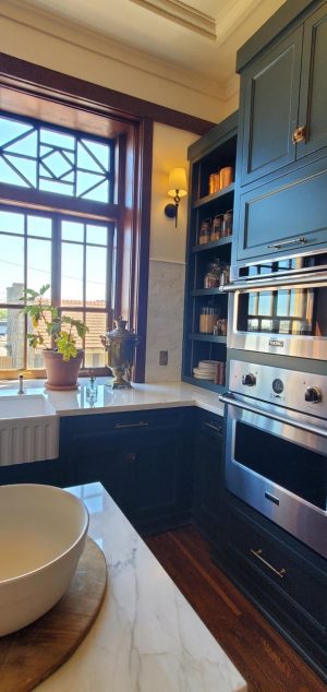 The Beautiful Home Decor I Saw in Waco, Texas - Victorian Lane Farms